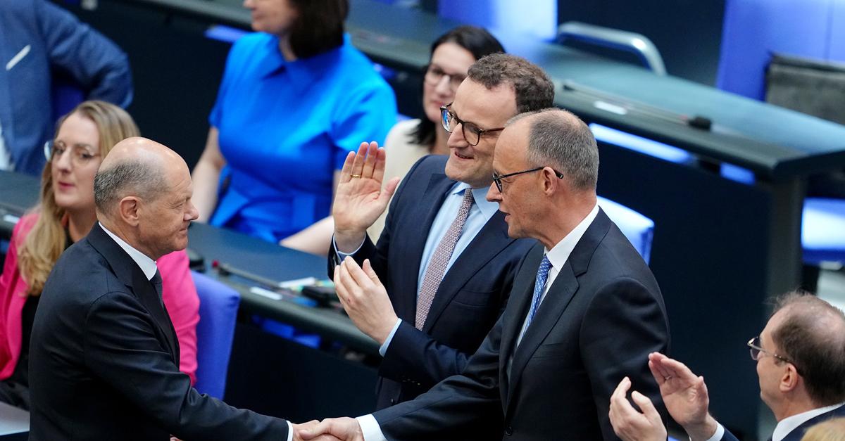 Im zweiten Wahlgang: Friedrich Merz zum Kanzler gewählt